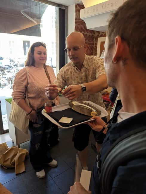 Bordeaux : Evening Food and Wine Tour with local delicacies - Price and Value