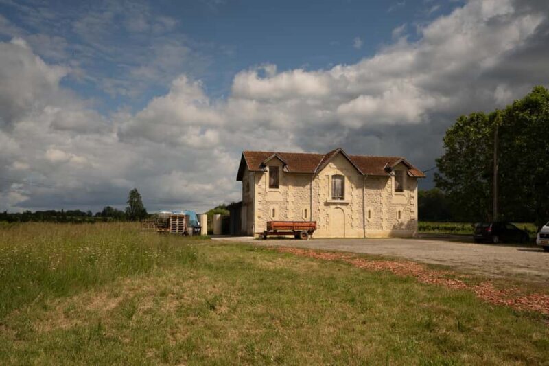 Bordeaux: Explore an Organic Family Vineyard with Tasting - FAQ