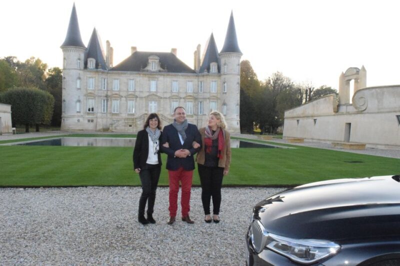 Bordeaux: Medoc tour in a small group (Luxury Mercedes EQV) - Introduction to the Bordeaux Medoc Tour