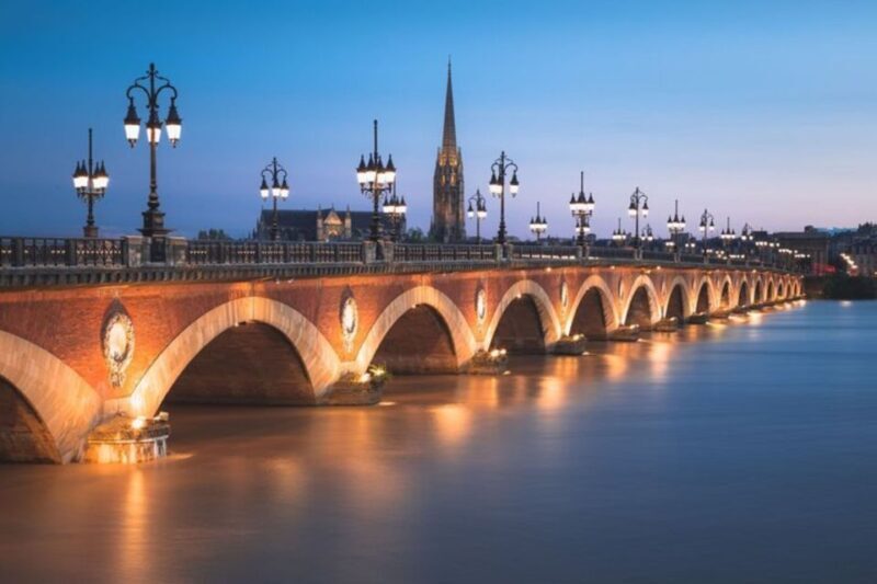 Bordeaux: Private custom tour with a local guide - Authentic Insights from Other Travelers