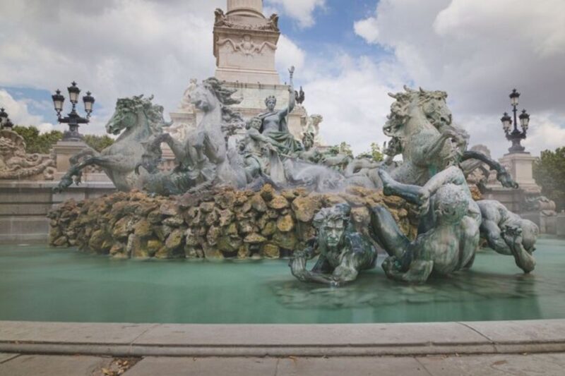 Bordeaux: Private custom tour with a local guide - The Value Proposition