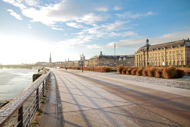 Bordeaux Private Walking Tour with a Local - The Itinerary: A Tailored Approach