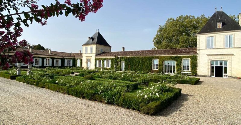 Bordeaux: Saint Emilion Village with Chateaus & Wine Tasting - Authenticity and Value