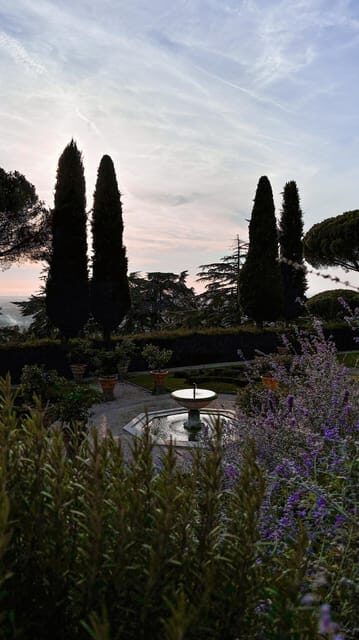 Borgo Laudato Sì - Villa Barberini Gardens - FAQ