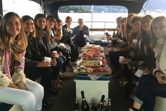 Borromean Islands Private Hop-On Hop-Off Boat Tour from Stresa - The Experience: What It Feels Like