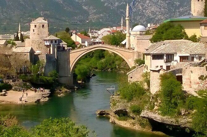 Bosnia,Mostar and Kravica waterfalls private tour - Key Points  