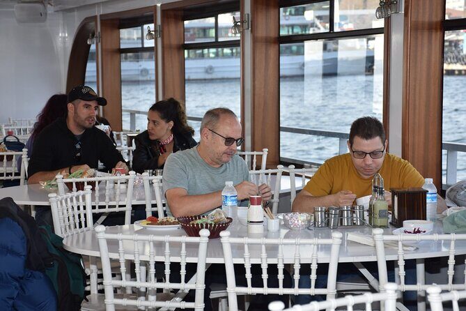 Bosphorus Boat Tour 3 Hour with Asian Side Stop in Istanbul - A Complete Look at the Itinerary and What to Expect
