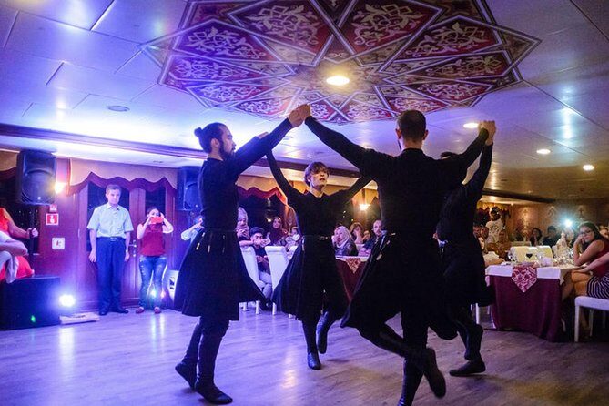 Bosphorus Dinner Cruise & Entertaintment & Private Table & Wi-Fi - The Verdict: Who Will Love This Tour?