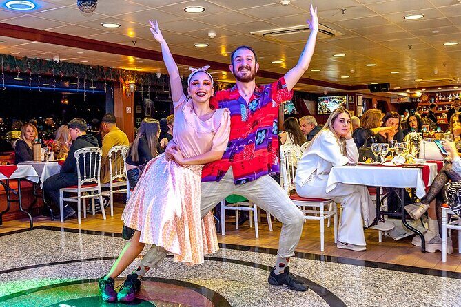 Bosphorus Dinner Cruise & Show with Private Table - Authentic Insights from Reviewers