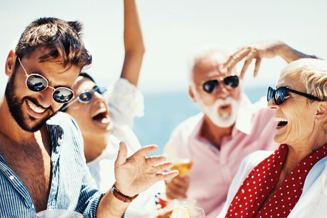 Bosphorus Evening Cruise: Dinner, Live Shows & Private Table - An Authentic Evening on the Bosphorus