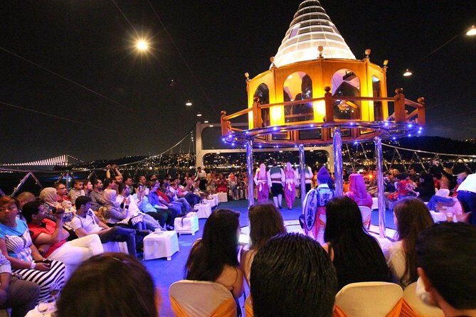 Bosphorus Night Cruise: Dinner, Drinks & Hotel Pickup - The Experience in Detail