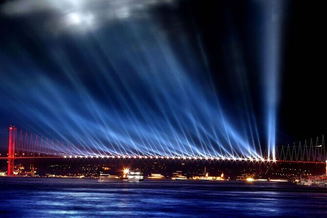 Bosphorus Night Cruise on the Luxury Yacht - Key Points