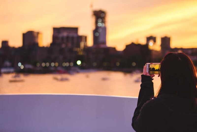 Boston: City Cruises Sunset Skyline Cruise with Commentary - Key Points