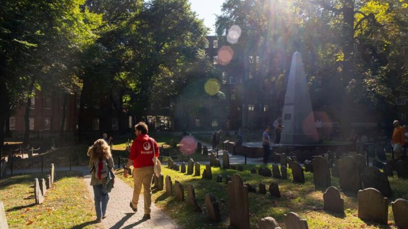 Boston History & Highlights Tour: From Revolution to Today - Ending in the Boston Public Garden