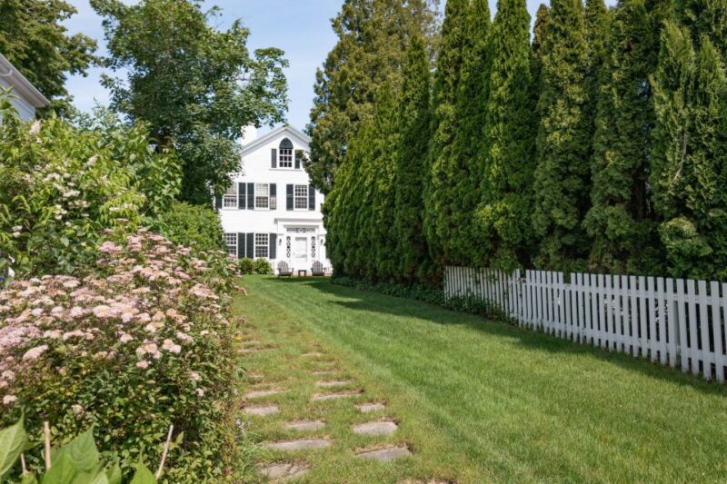 Boston: Martha's Vineyard Day Trip with Optional Island Tour - Who Is This Tour Best For?