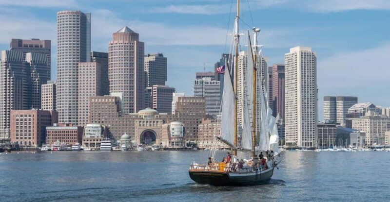 Boston: Sunday Pastry & Prosecco Sail on Boston Harbor - The Scenic Highlights of Boston Harbor
