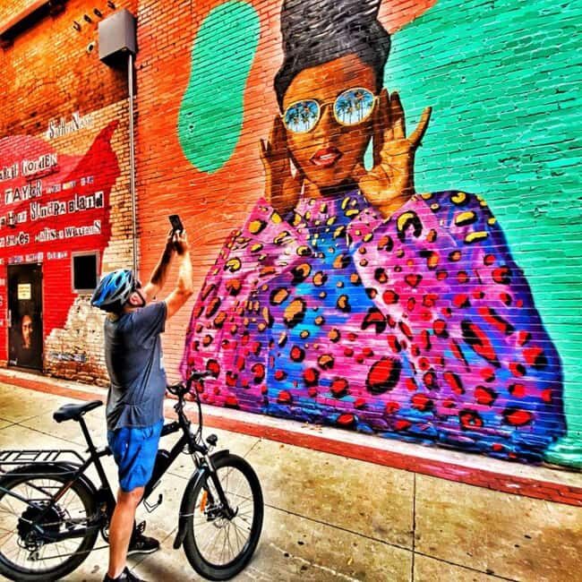 Boulder: Wall To Wall Boulder eBike Mural Tour - FAQ