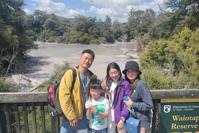 Boutique tour , Mt Maunganui, NZ farm, Rotorua lakes/geothermal - Authentic Insights from Past Travelers
