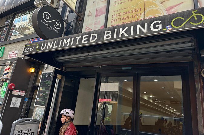 BQE Bike Tour, Brooklyn Queens Experience - Back into Manhattan: City Hall and the West Side