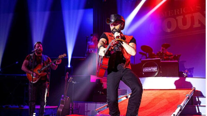 Branson: America's Top Country Hits Show - What to Expect at "America’s Top Country Hits" in Branson