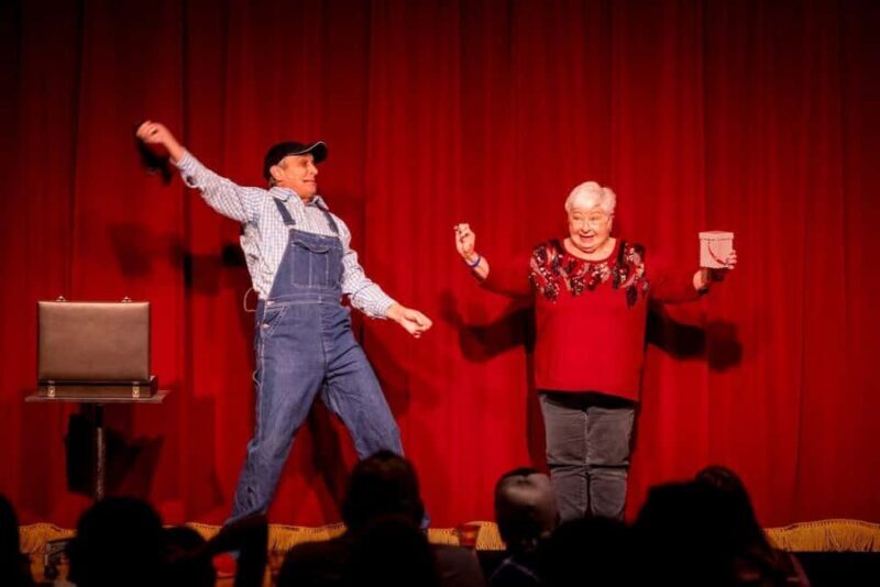 Branson: Comedy Bash Dinner Show - Practical Details and Tips for Visitors