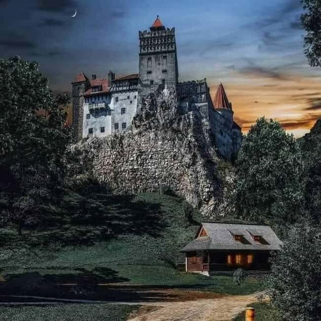 Braov: Peles, Bran, Rasnov, & Valea Cetatii Day Trip - Key Points