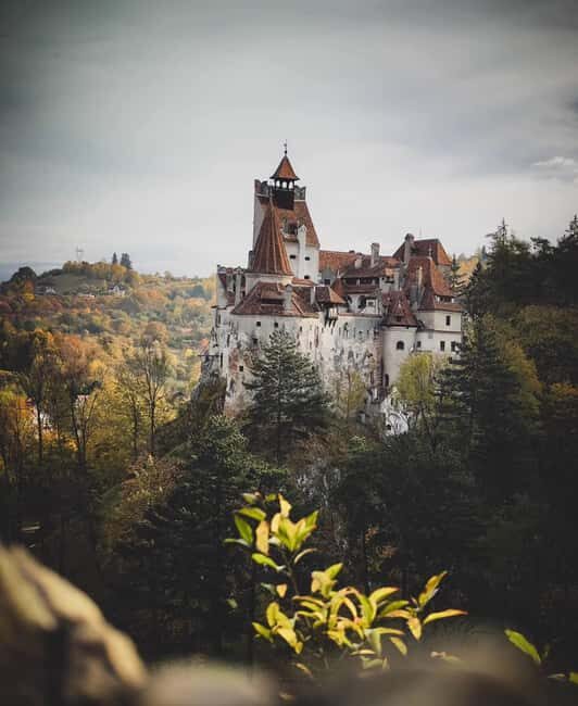 Braov: Peles, Bran, Rasnov, & Valea Cetatii Day Trip - FAQ