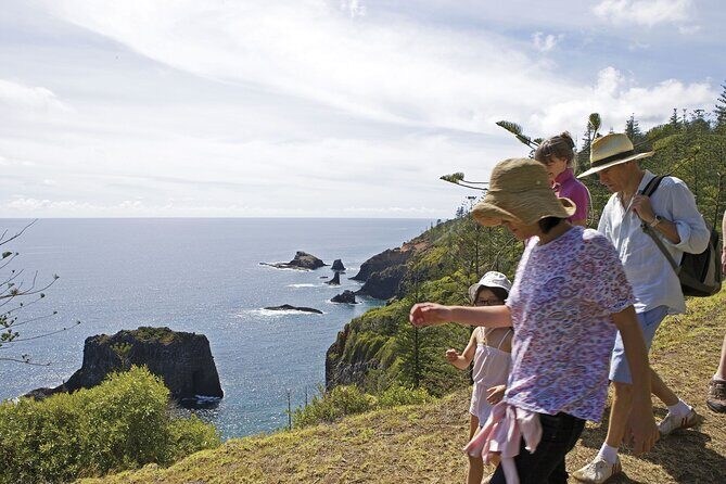Breakfast Bushwalk in Norfolk Island - Key Points