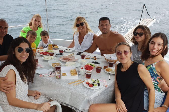 Breakfast Cruise In Bosphorus With Private Yacht - Who Will Love This Tour?