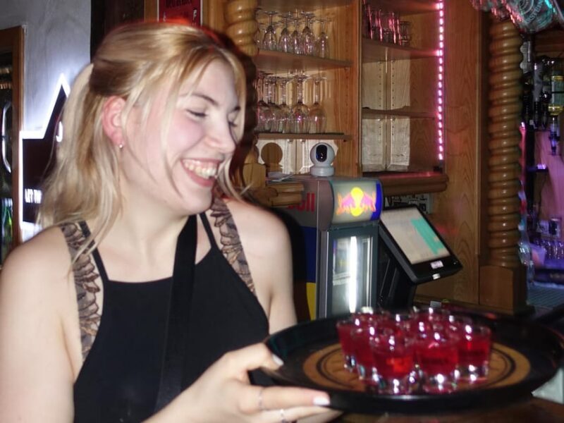 Bremen: Private pub crawl with insider-guide & free shots - FAQ