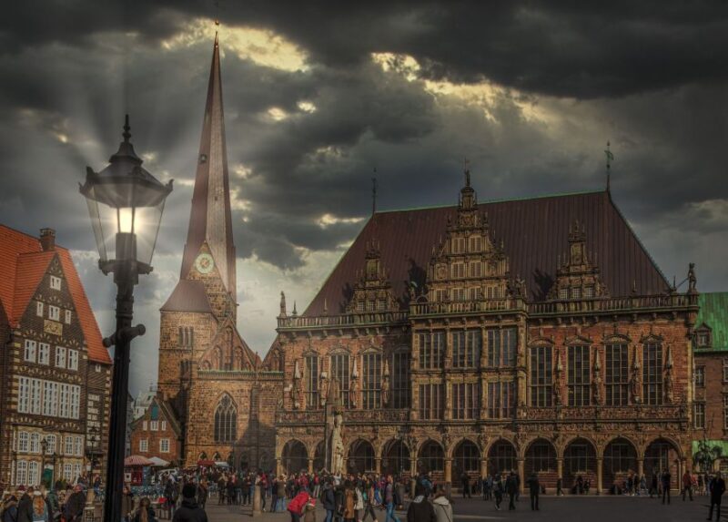 Bremen: Private Walking Tour with a Professional Guide - Exploring Bremen: What to Expect on Your Private Guided Tour