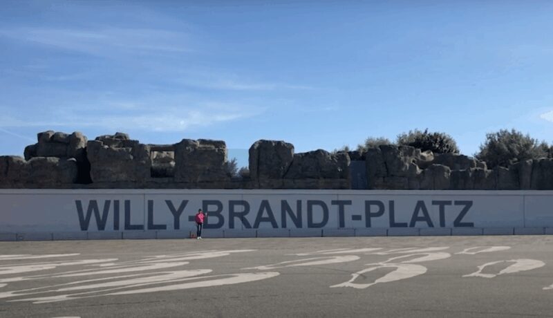 Bremerhaven: Sailor's yarn, legends and sea walking tour - Exploring the Highlights of the Sailors Yarn Tour