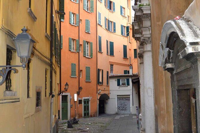 Brescia the Unexpected: History, Local Stories & a drink - FAQ  