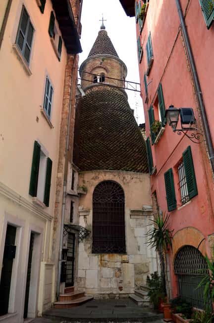 Brescia: the unexpected. History, local stories and a drink - The Aperitif and Authentic Local Flavor