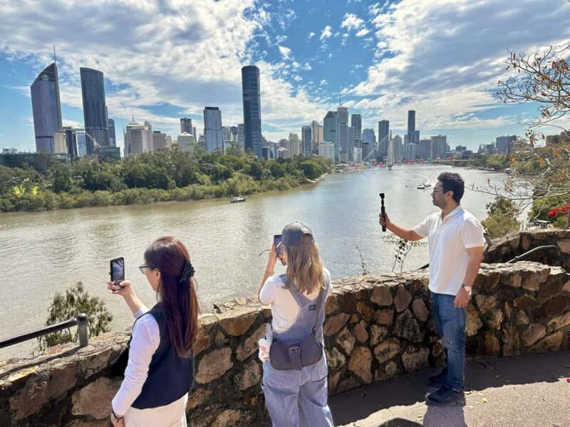 Brisbane Bus Tour: City highlights & Mt Coot-tha Lookout - Key Points
