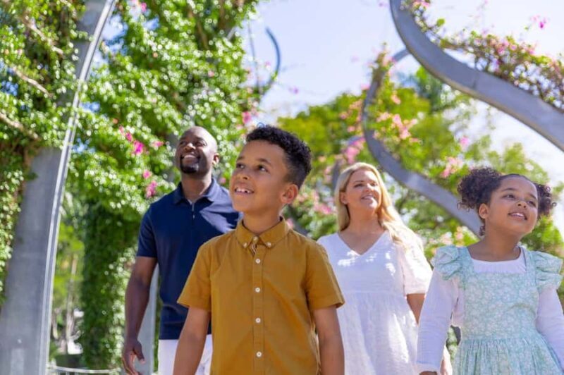 Brisbane Private VIP Tour with Your Tour Concierge - Captain Burke Park & Wilson Outlook: Scenic Overlooks and Photo Stops