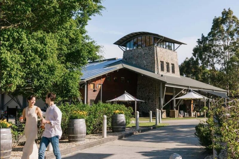 Brisbane: Sirromet Winery Tour with Tasting & 2-Course Lunch - The 2-Course Lunch: A Delicious Finish