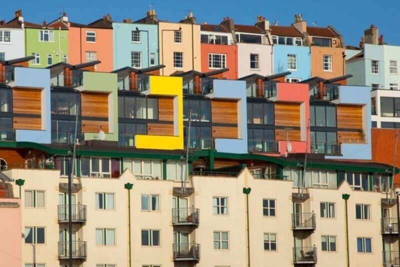 Bristol : Sightseeing Custom Tour with a Local Guide - How Does It Compare to Similar Experiences?