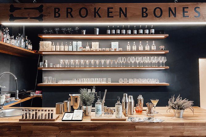 Broken Bones Gin Experience - An Authentic and Engaging Journey into Spirits