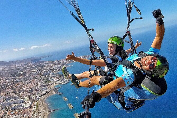 BRONZE tandem paragliding flight in South Tenerife, free pick up - What Makes This Paragliding Tour Stand Out?