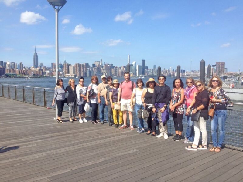 Brooklyn: 2-Hour Best of Brooklyn Walking Tour -Williamsburg - Key Points