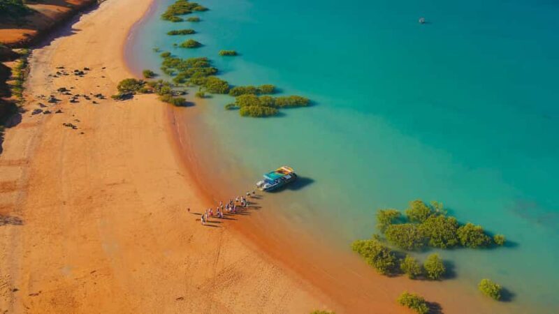 BROOME: DINOSAUR ADVENTURE CRUISE - With Tapas and Cocktail - Introduction
