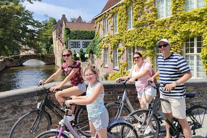 Bruges by bike with friends and family! - Practical Details and Tips