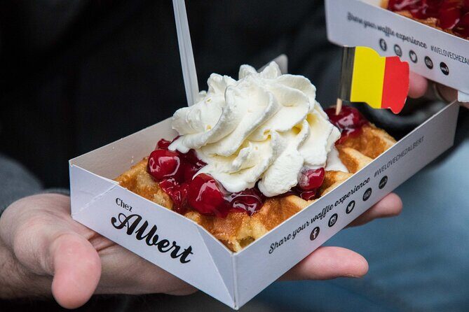 Bruges Guided Day Tour from Paris with Canal Cruise - Key Points