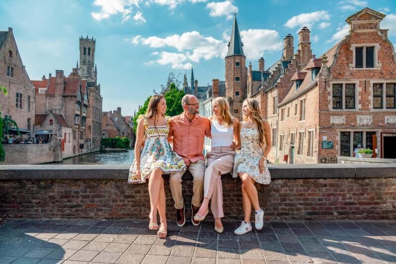 Bruges : Your private 1 hour photoshoot in the medieval city - Whats Included: Quality Photos and Professional Guidance