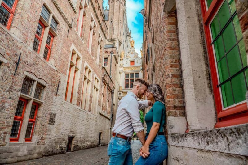 Bruges : Your private 1 hour photoshoot in the medieval city - Authentic Insights from Past Participants