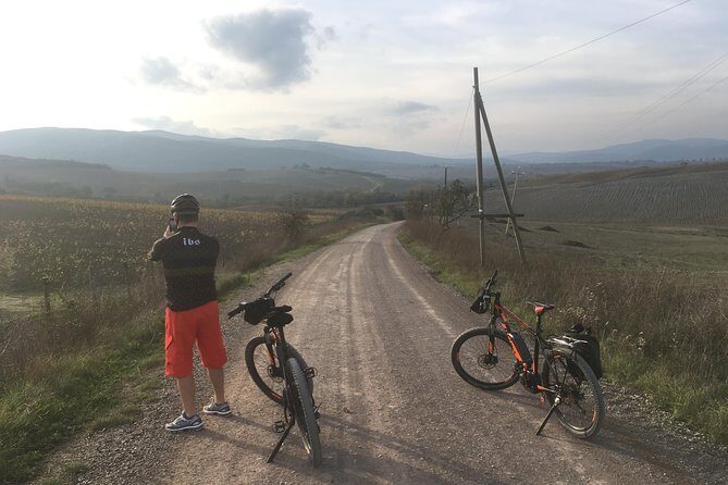 Brunello E-Bike Tour - The Practical Side: Timing, Group Size, and Physical Demands