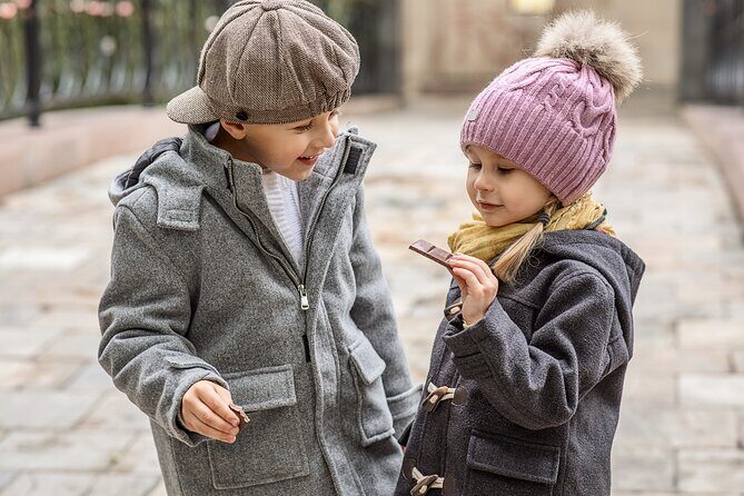 Brussels Private Family Tour: Highlights, Tasting and Museum - FAQ