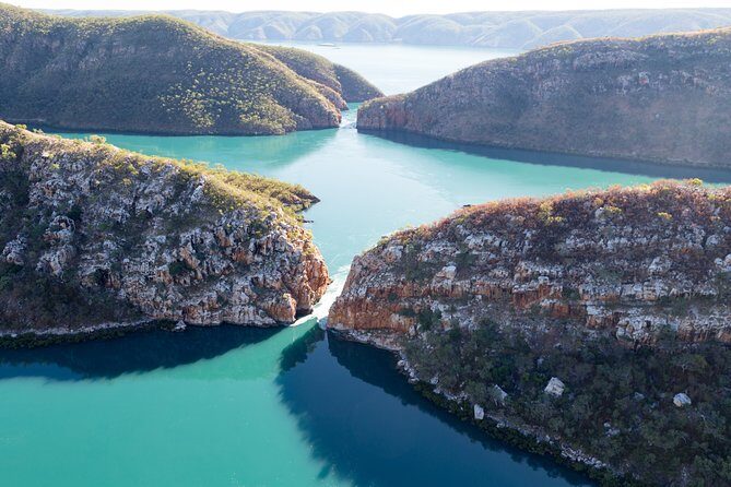 Buccaneer Explorer - Dry Season - Discovering the Kimberley from the Sky