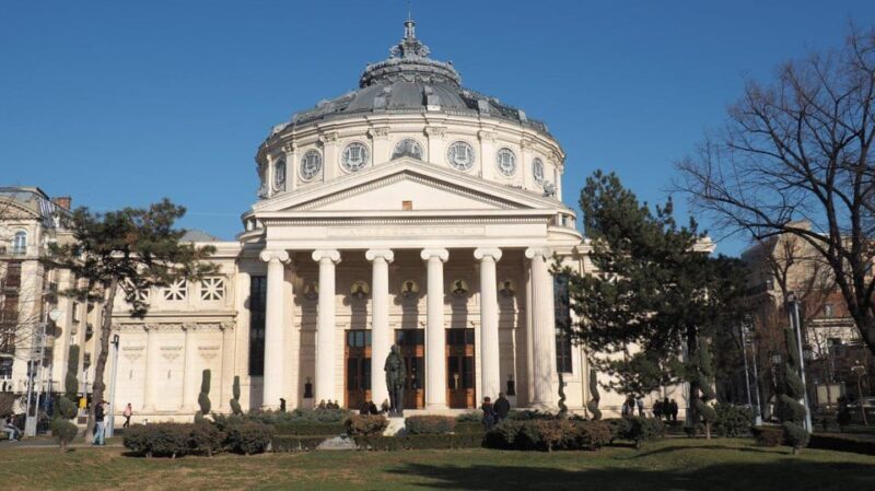 Bucharest city tour by car - The Sum Up